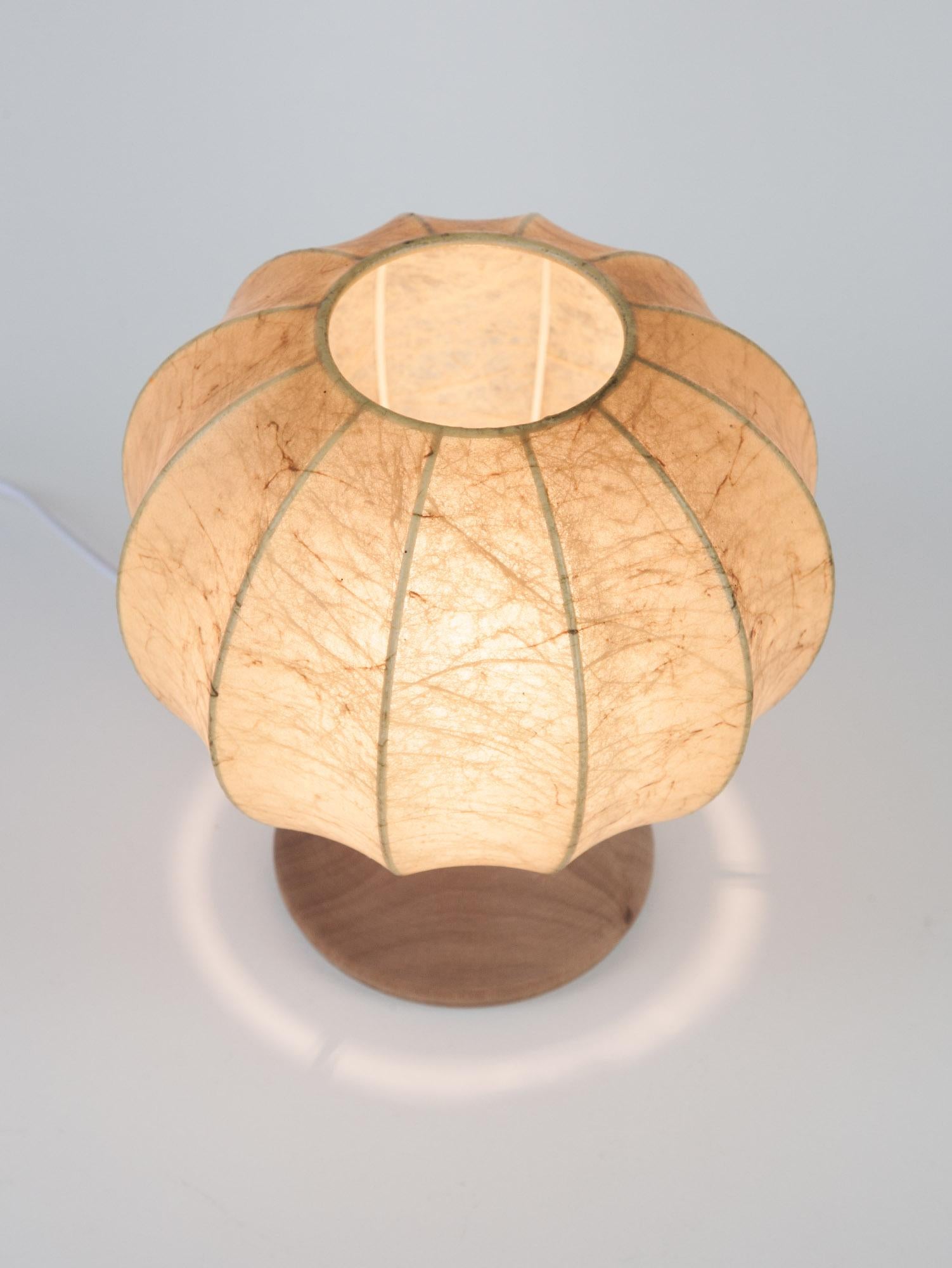 Mid-Century Vintage Italian Cocoon Table Lamp, 1960s For Sale at 1stDibs