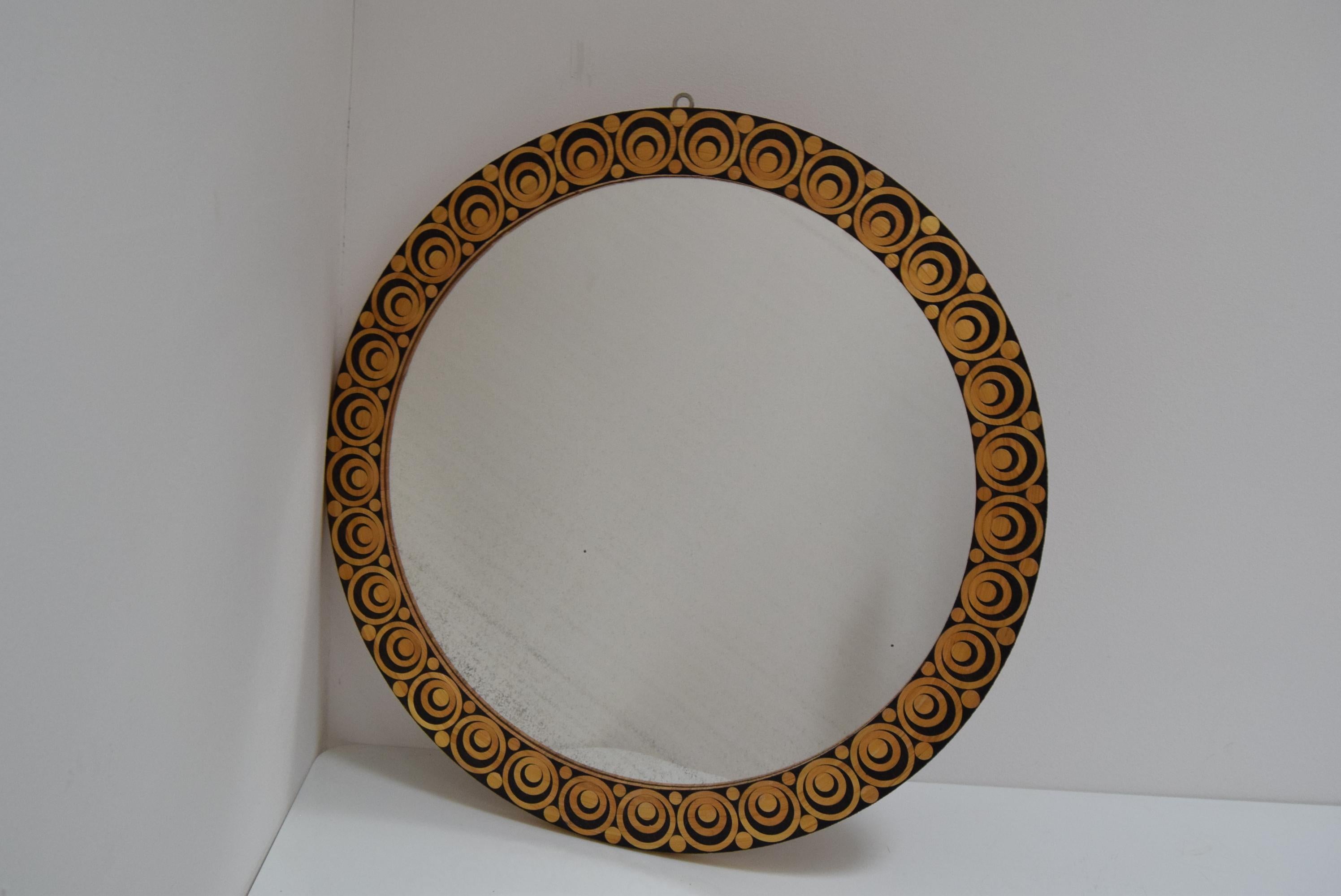 Mid-century Wall Round Mirror, 1976 For Sale at 1stDibs