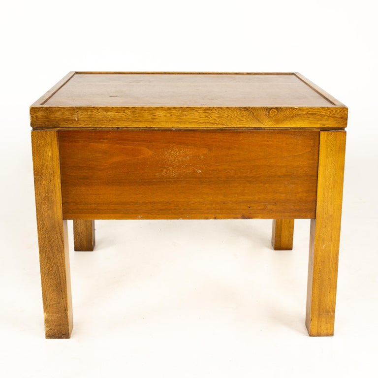 Mid Century Walnut Side End Table For Sale at 1stDibs