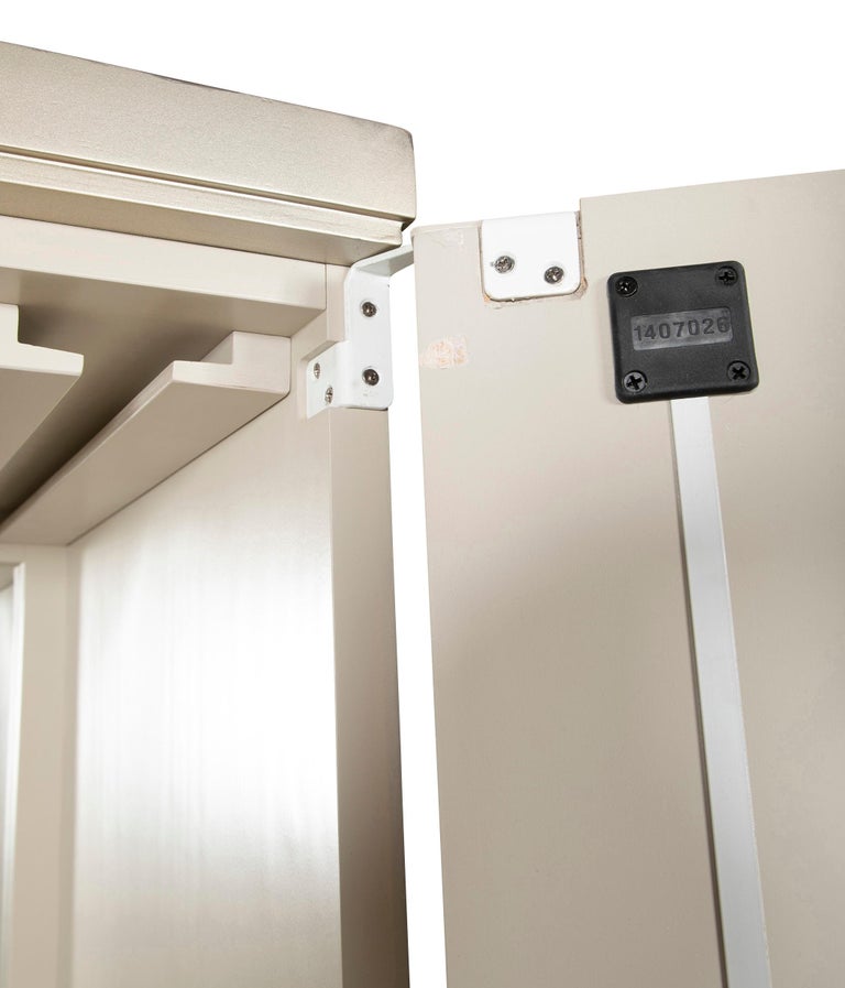 Midcentury White Lacquered Bar Cabinet at 1stDibs