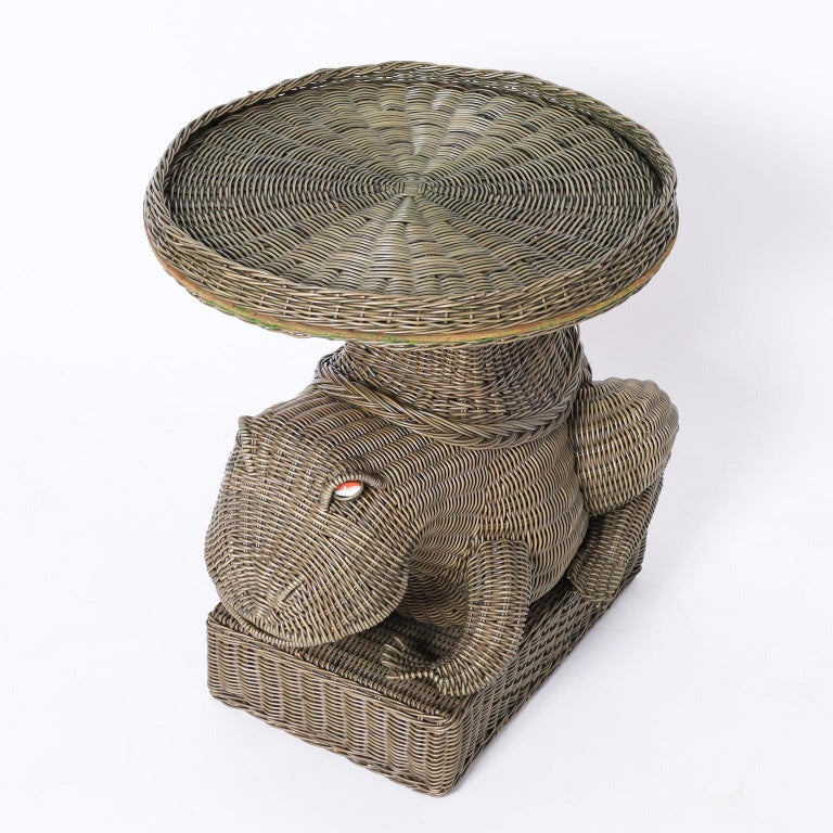 Mid-Century Wicker Frog Stand For Sale at 1stDibs