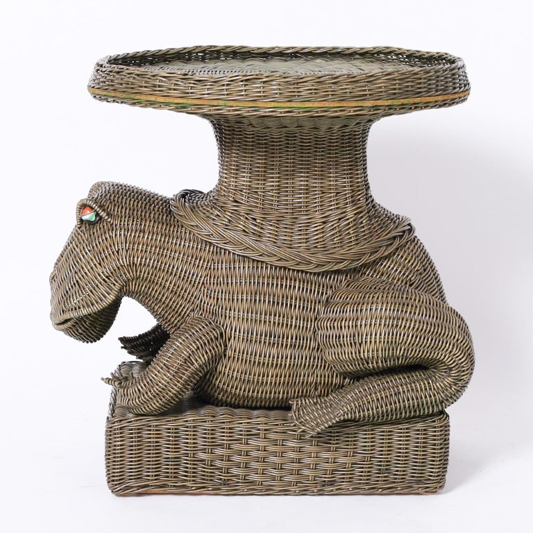 Mid-Century Wicker Frog Stand For Sale at 1stDibs