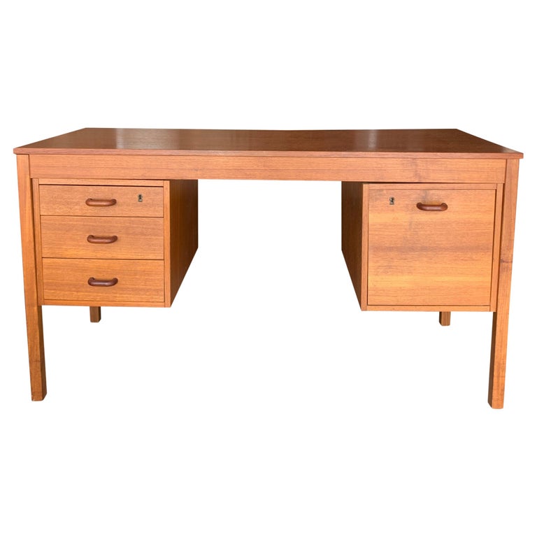 Midcentury Wood Work Desk For Sale at 1stDibs