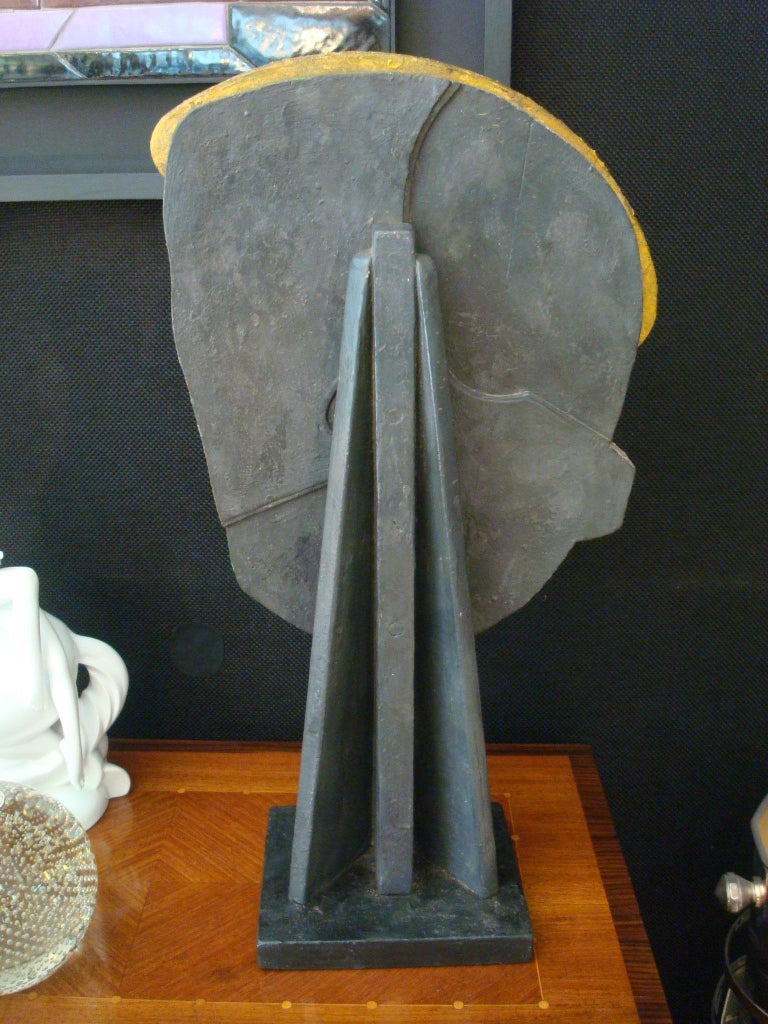 Mid-Century Wooden Face Sculpture of Two People Talking For Sale at 1stDibs