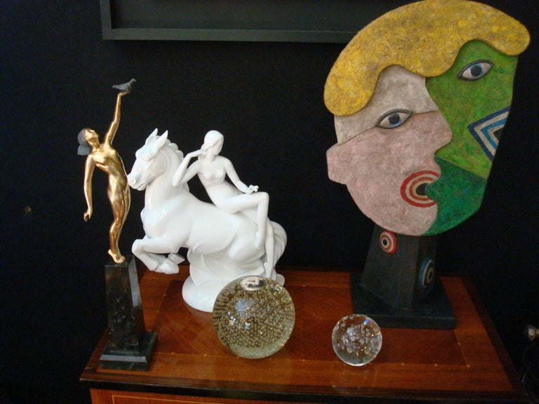 Mid-Century Wooden Face Sculpture of Two People Talking For Sale at 1stDibs