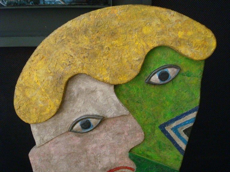 Mid-Century Wooden Face Sculpture of Two People Talking For Sale at 1stDibs