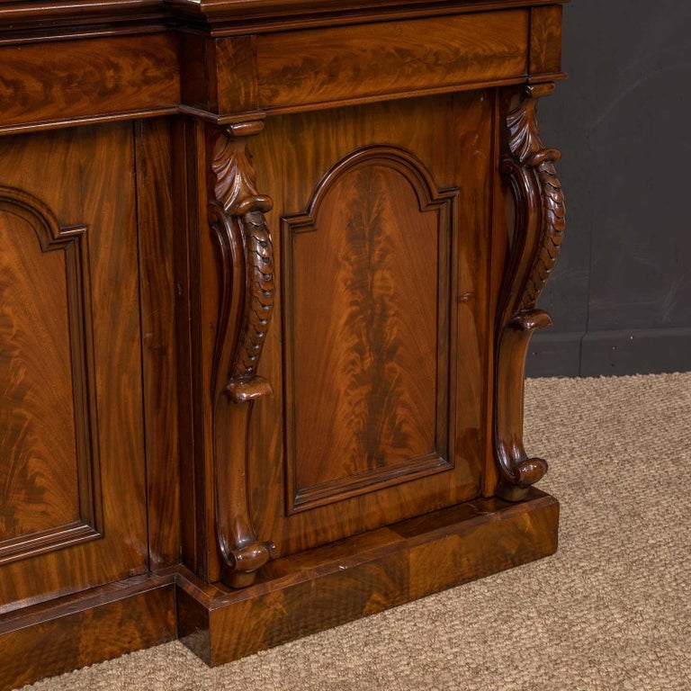 Mid Victorian Mahogany Sideboard For Sale at 1stDibs