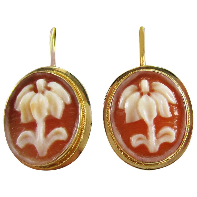 Midcentury 14 Karat Yellow Gold Shell Cameo Flower Dangle Earrings at ...