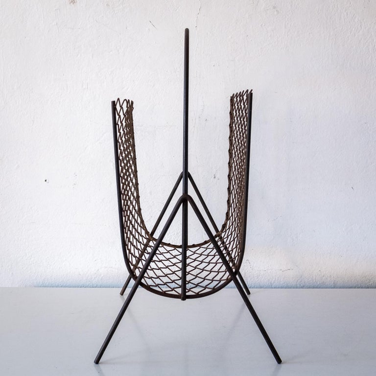 Midcentury 1940s Expanded Metal and Iron Magazine Rack For Sale at 1stDibs