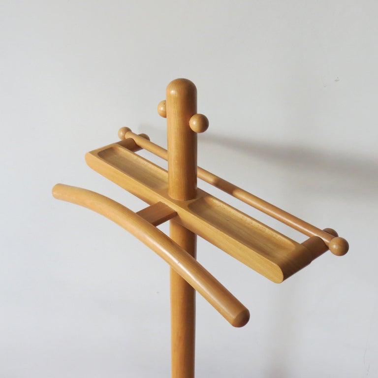Midcentury 1960s Vintage Wooden Valet Clothes Stand Butler Stand at 1stDibs