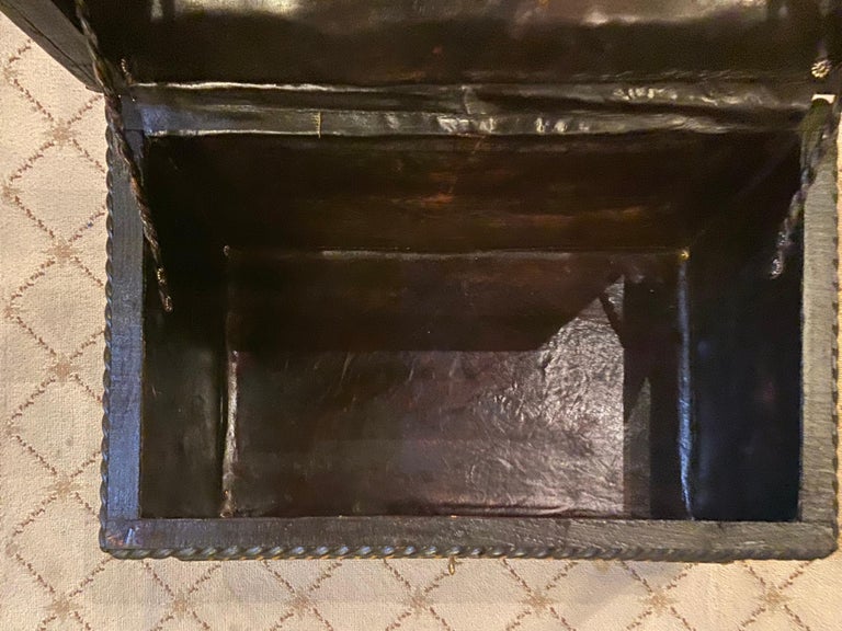 Midcentury Bone Inlaid Chest Box or Jewelry Casket For Sale at 1stdibs