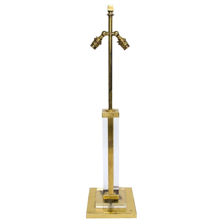 Midcentury Brass and Lucite Column Table Lamp For Sale at 1stDibs
