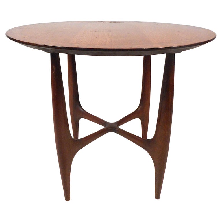 Midcentury Circular Table For Sale at 1stDibs