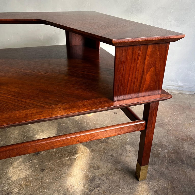 Midcentury Corner Two Tier Table by Founders For Sale at 1stDibs