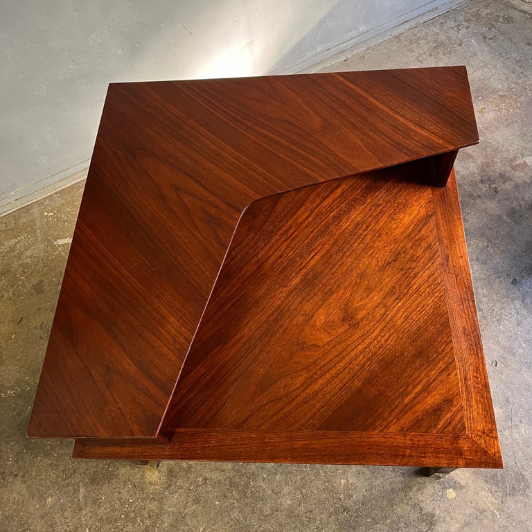 Midcentury Corner Two Tier Table by Founders For Sale at 1stDibs