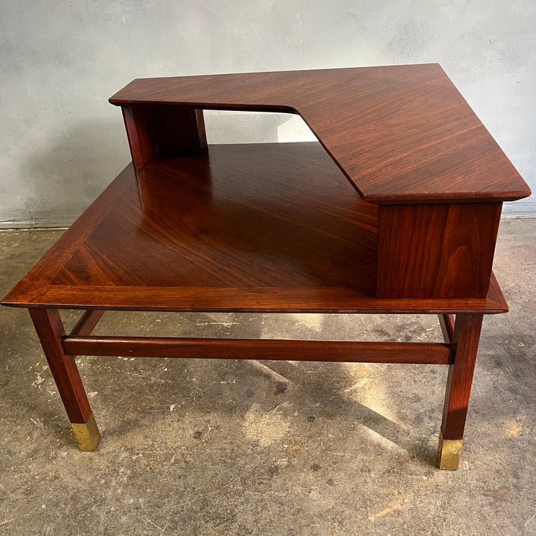 Midcentury Corner Two Tier Table by Founders For Sale at 1stDibs