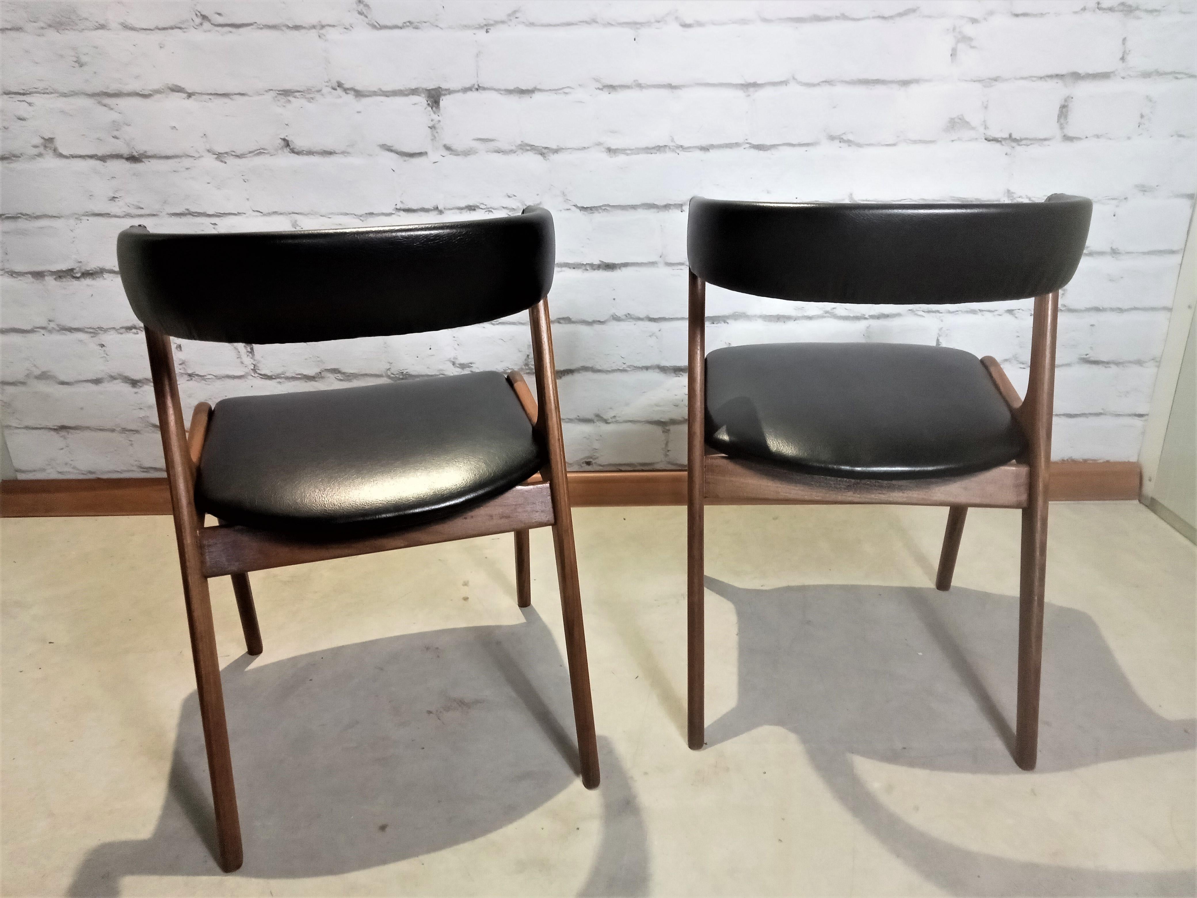 Midcentury Danish Fire Chairs by Kai Kristiansen, Set of Two at 1stDibs ...