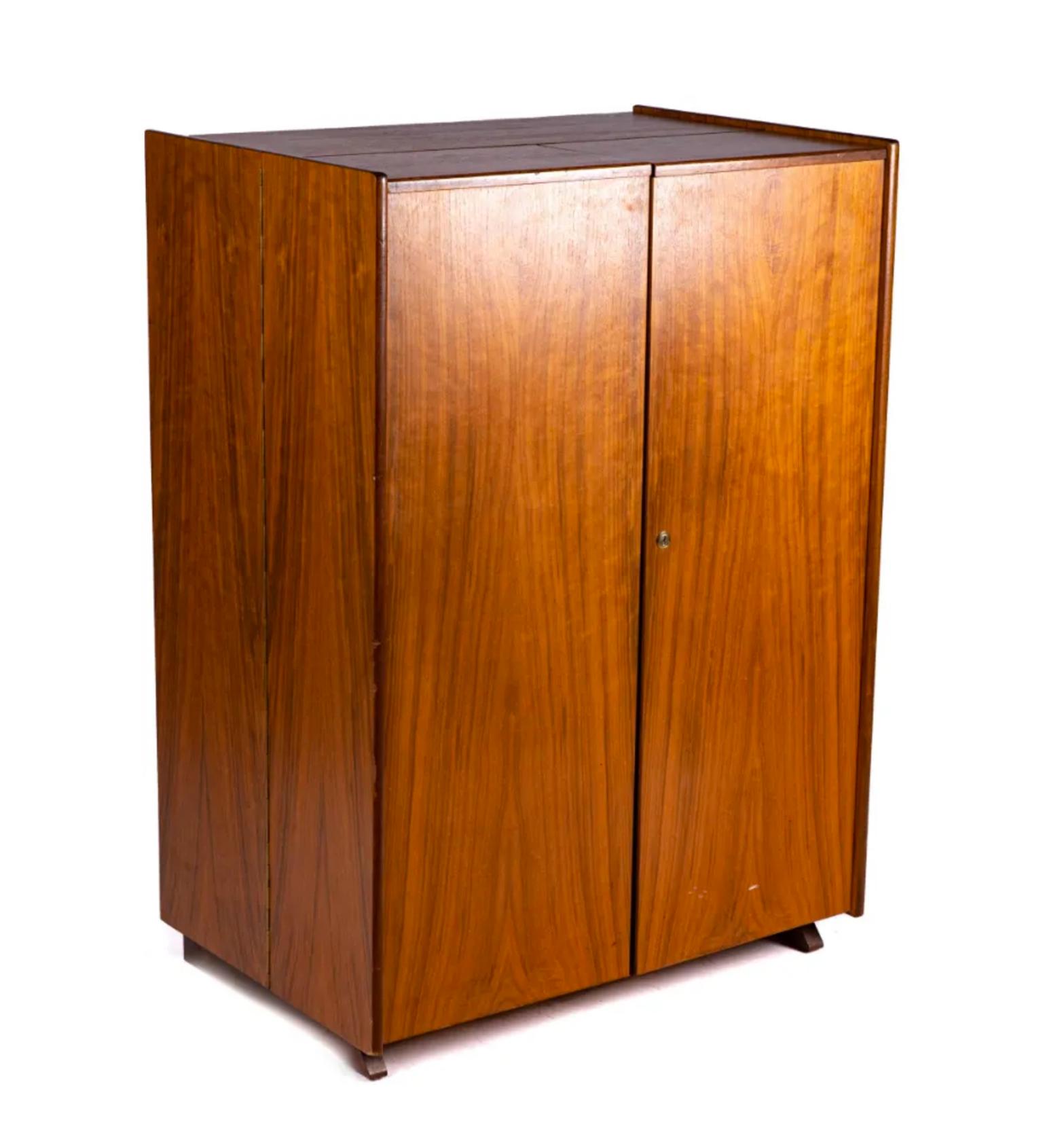 Mid-Century Danish Modern Desk in Teak Mummenthaler and Meier Magic Box ...