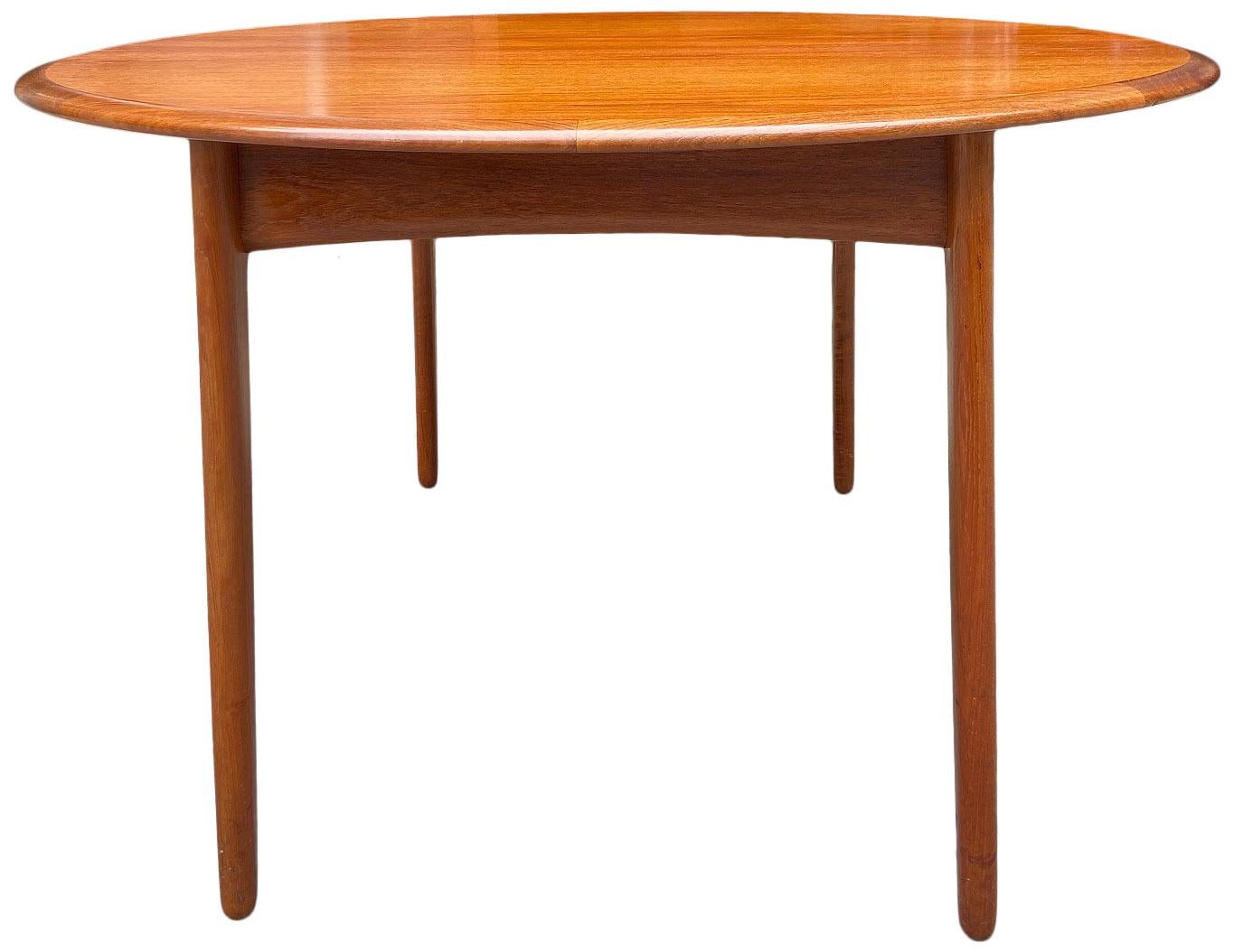 Midcentury Elliptical Oval Teak Expandable Dining Table '2' Leaves at ...