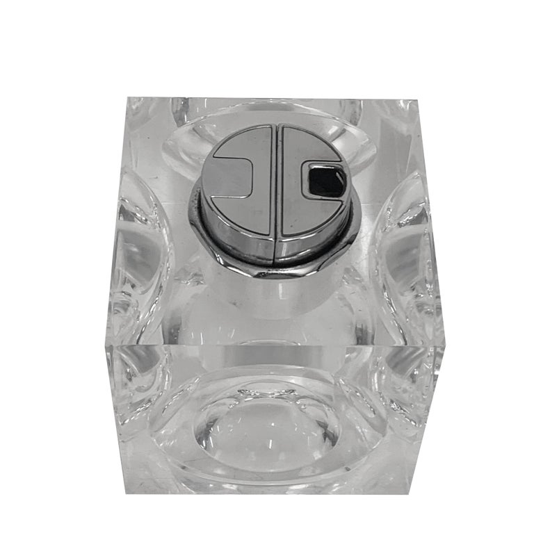 Midcentury Italian Crystal Lucite and Plexiglass Cubic Table Lighter ...