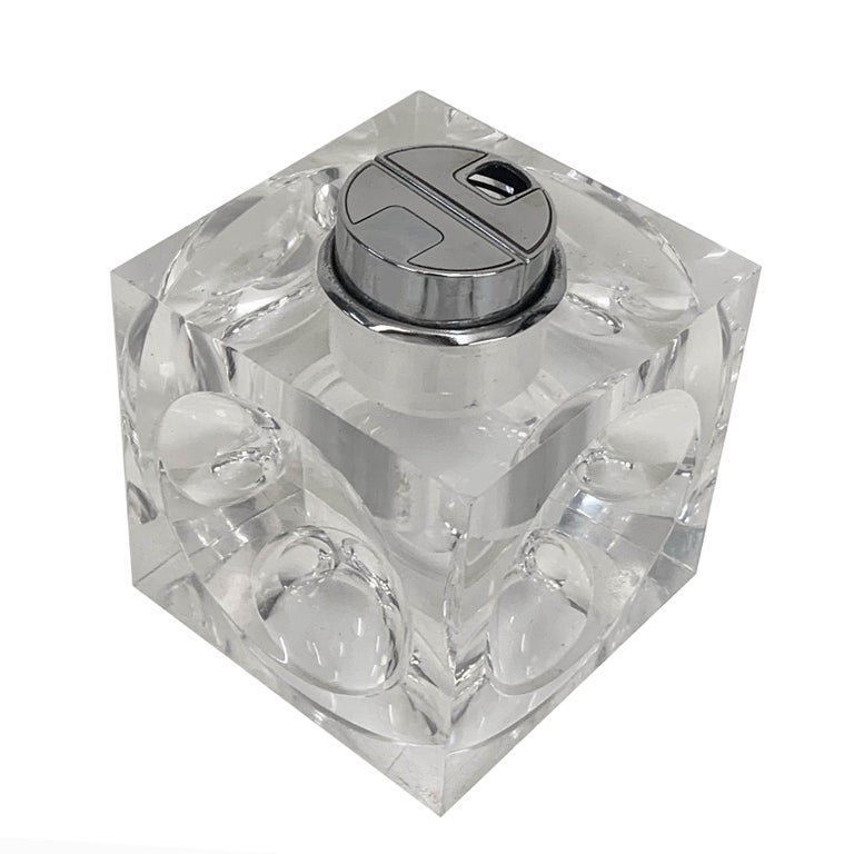 Midcentury Italian Crystal Lucite and Plexiglass Cubic Table Lighter ...
