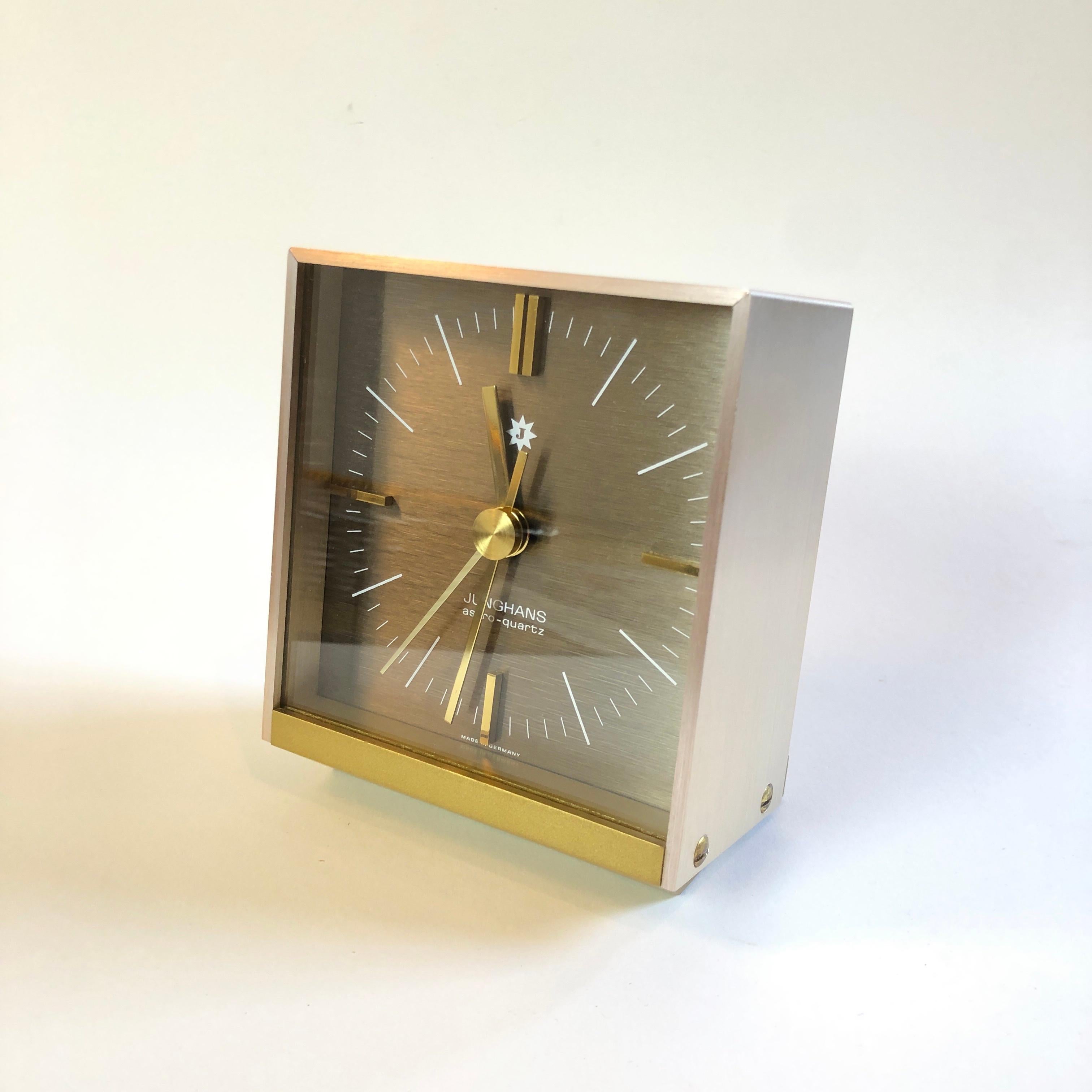 Midcentury Junghans Table Clock ASTRO Quarz, Brushed Metal, Gold, 1970s ...