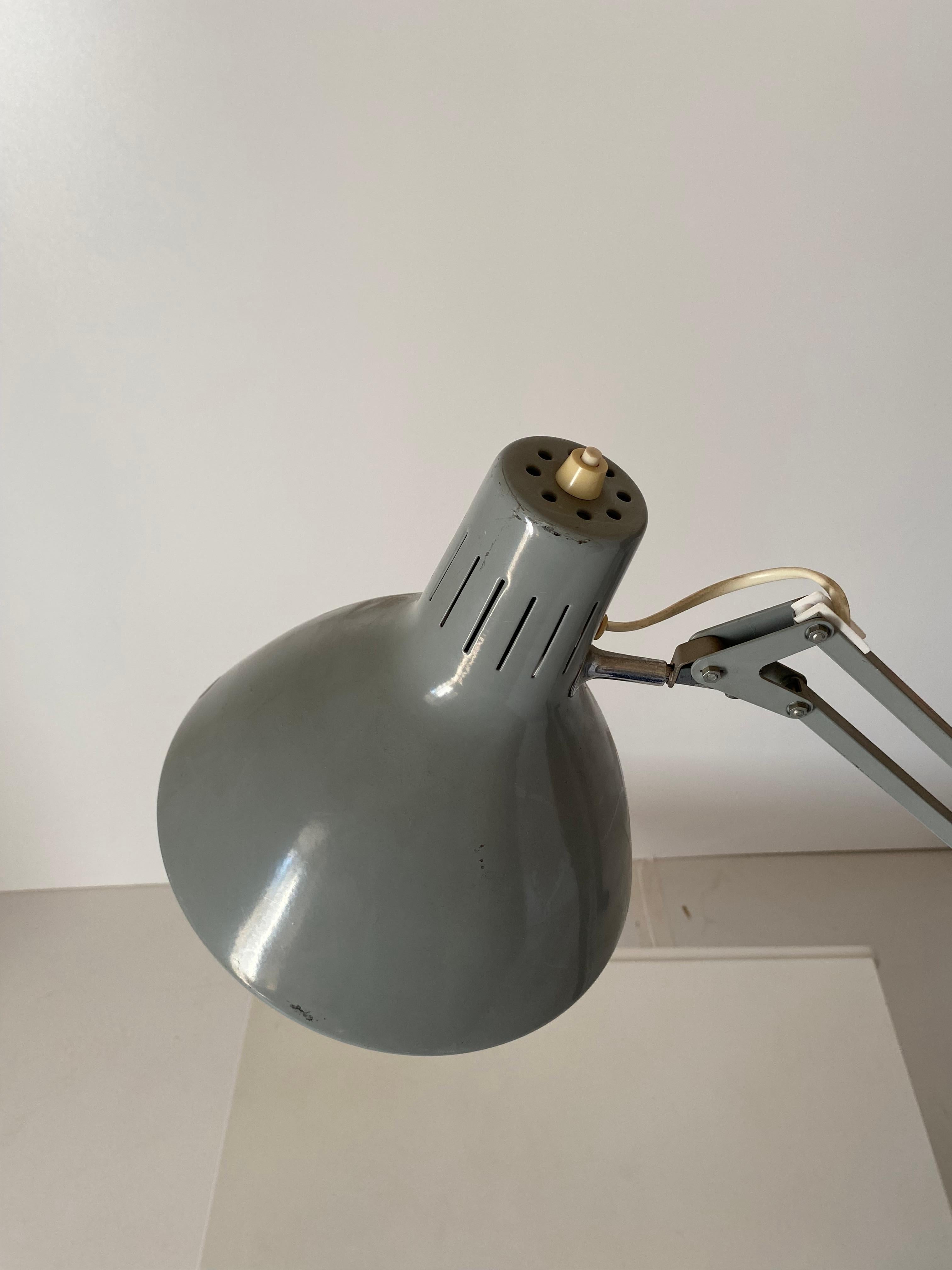 Midcentury LUXO flexible table lamp For Sale at 1stDibs