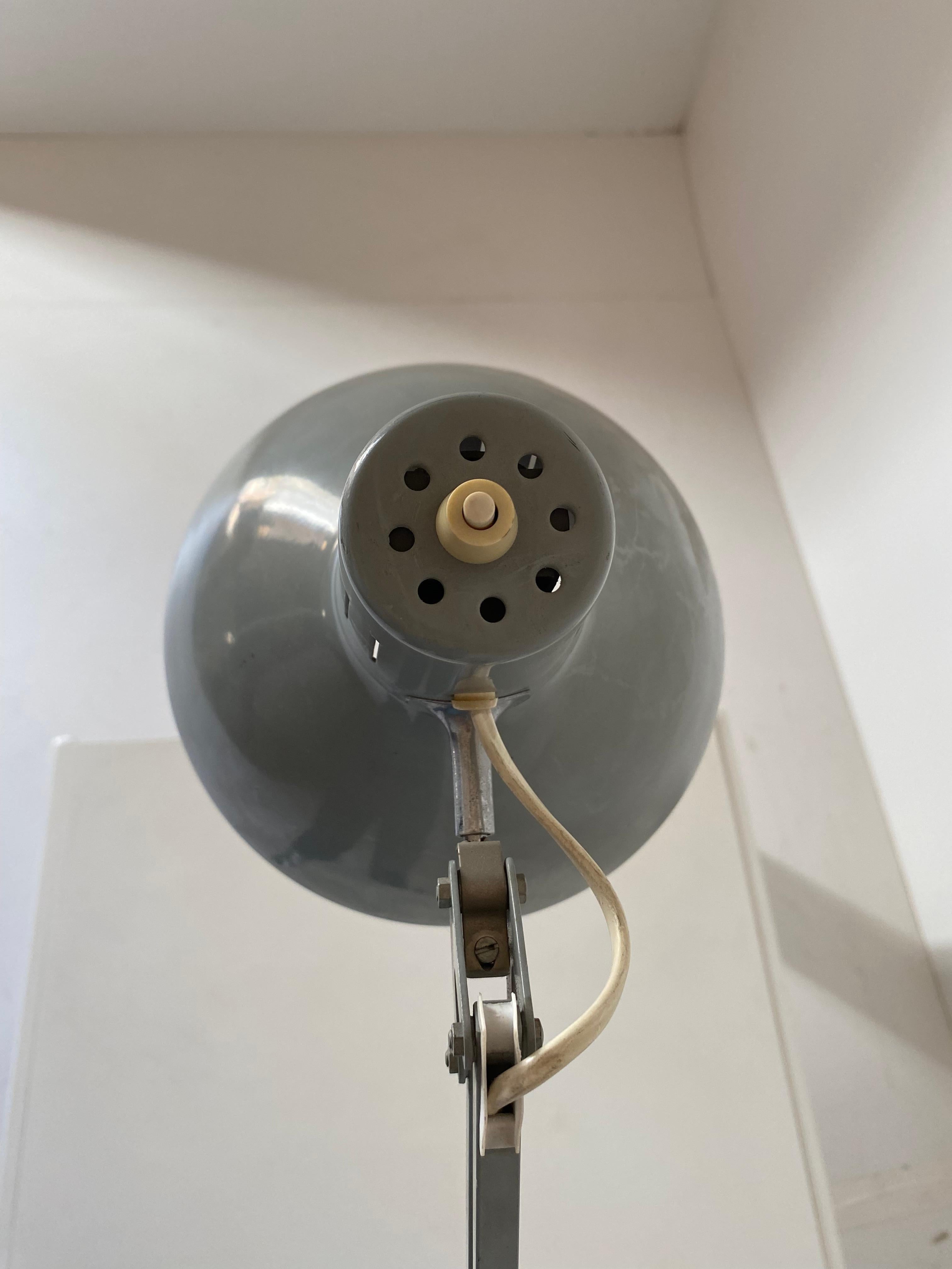 Midcentury LUXO flexible table lamp For Sale at 1stDibs