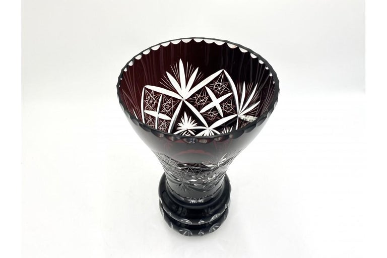 Mid Century Maroon Crystal Vase, Poland, 1960s For Sale at 1stDibs