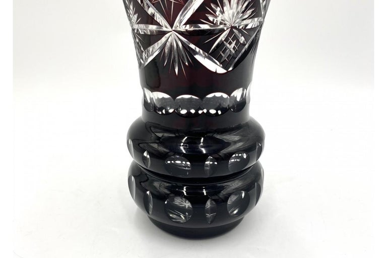 Mid Century Maroon Crystal Vase, Poland, 1960s For Sale at 1stDibs