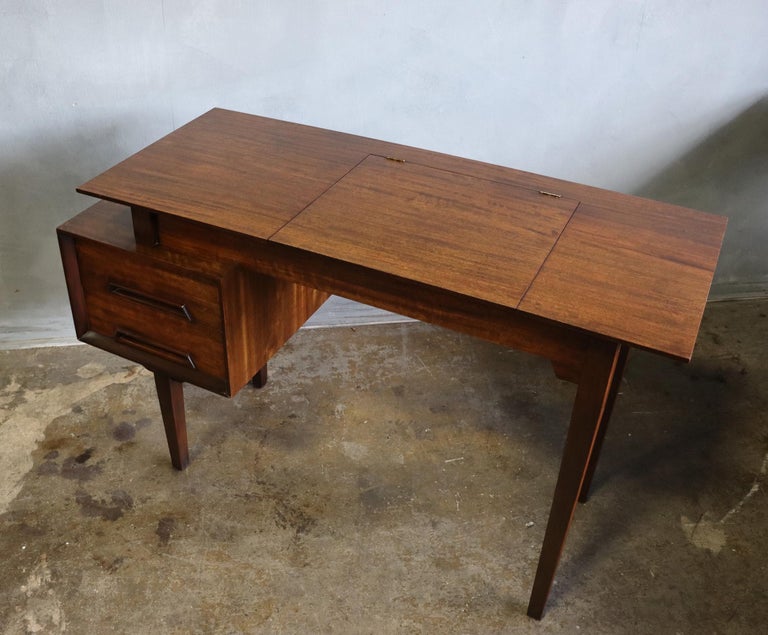 Midcentury Milo Baughman Desk Vanity Perspective for Drexel at 1stDibs