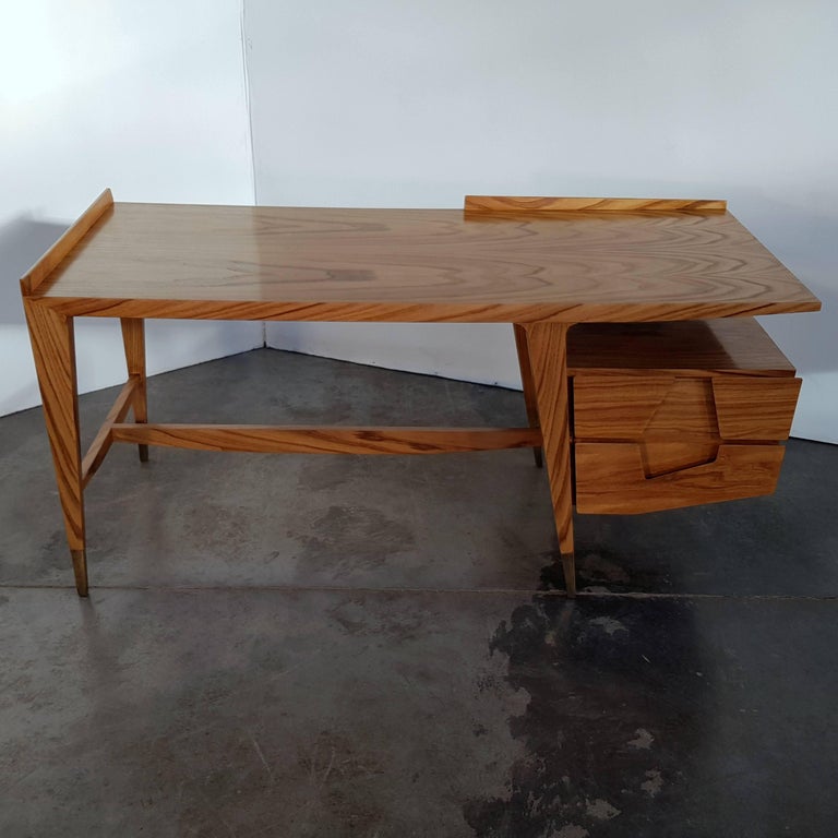 Mid-Century Modern Chestnut Desk with Bronze Sabots, Attributed to Gio ...