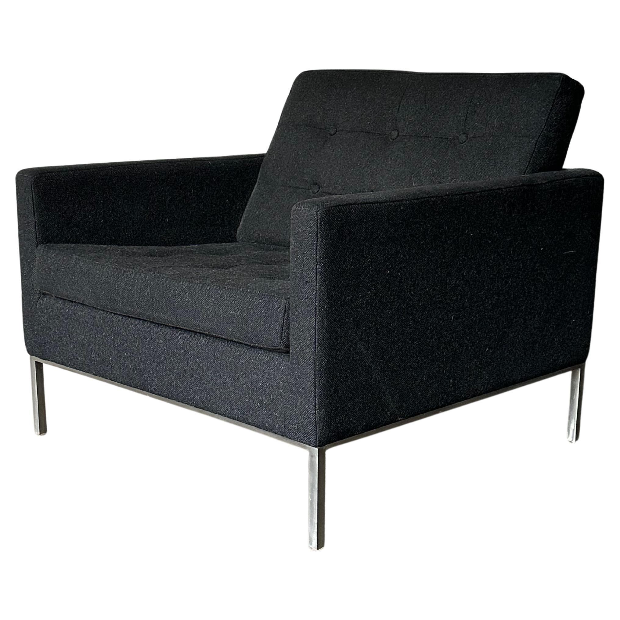 Midcentury Modern Florence Knoll Style Lounge Chair For Sale at 1stDibs