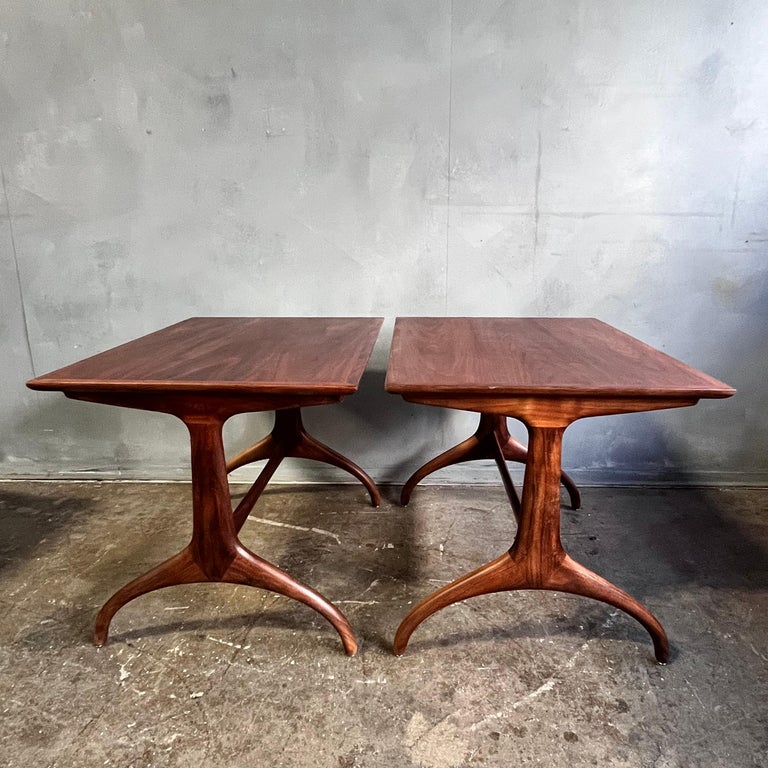 Mid-Century Modern Heritage Henredon Horn Leg Side End Tables at 1stDibs