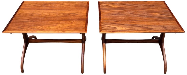 Mid-Century Modern Heritage Henredon Horn Leg Side End Tables at 1stDibs