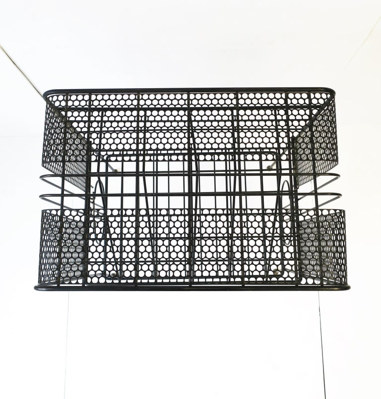 Mid-Century Modern Record Player LP Vinyl Album Metal Holder Rack Stand ...