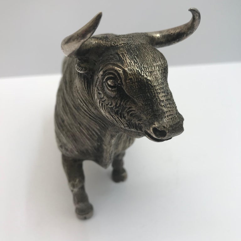 Midcentury Realistic Silver Plated Model of a Bull For Sale at 1stDibs