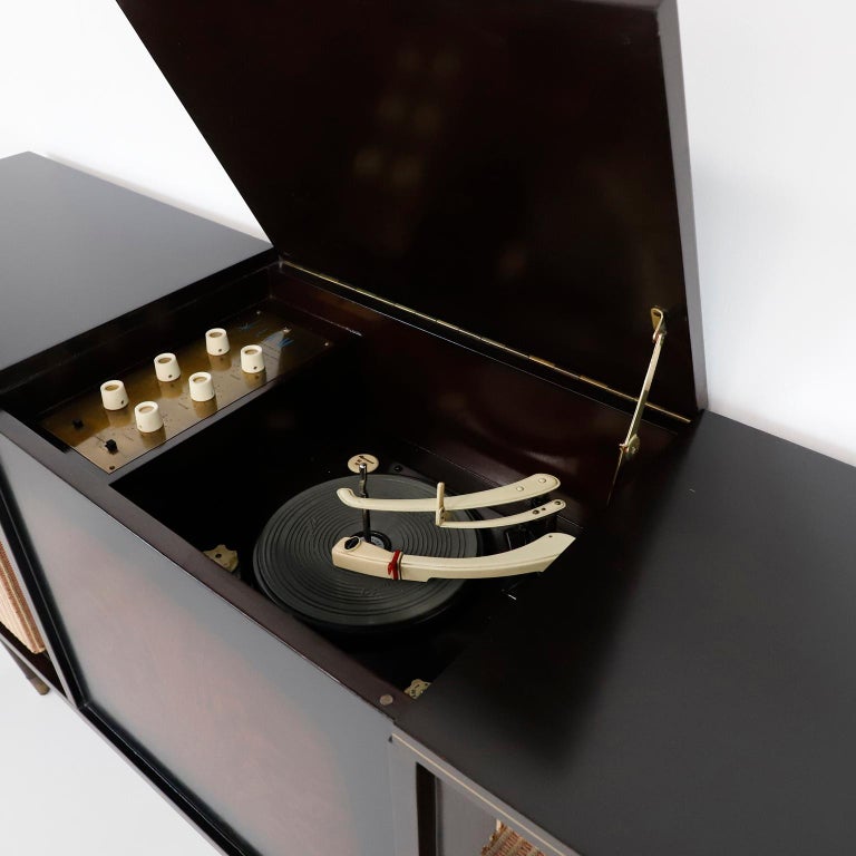 Midcentury Record Player Console For Sale at 1stDibs