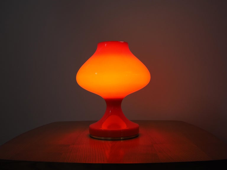 Midcentury Red All Glass Table Lamp by Stefan Tabery for OPP Jihlava ...