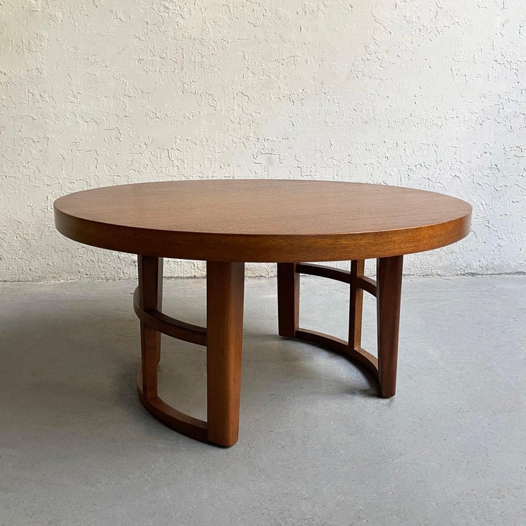 Midcentury Round Mahogany Lattice Coffee Table For Sale at 1stDibs