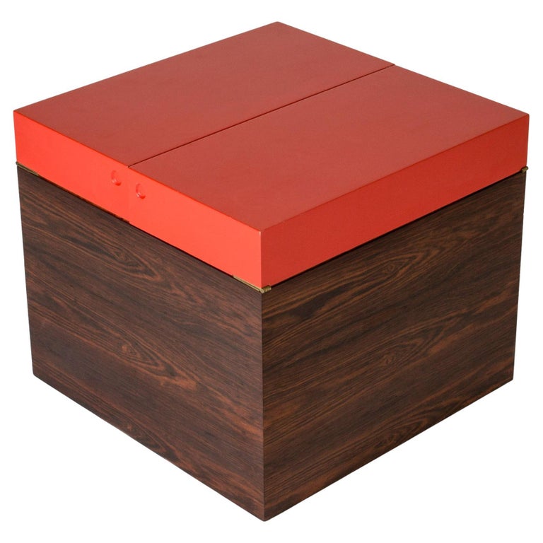 Skandinavischer kubischer Barschrank aus der Jahrhundertmitte von Sven ...