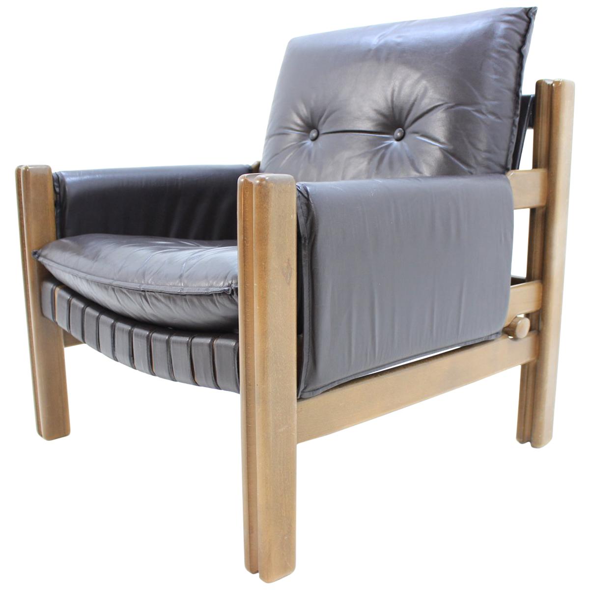 Leather Wingback Armchair from the 1970s For Sale at 1stdibs