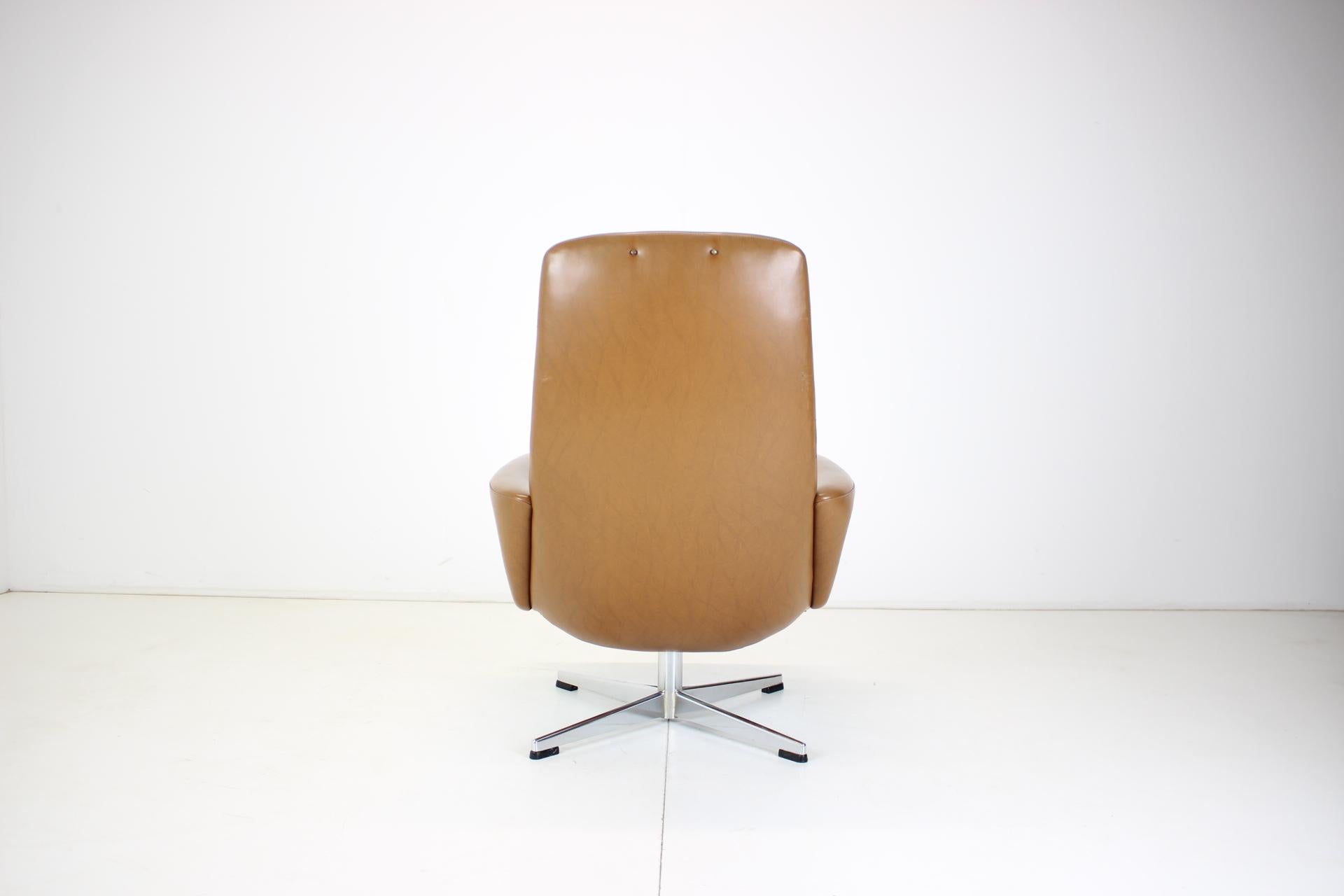 Midcentury Scandinavian Swivel Armchair, 1960s For Sale at 1stDibs ...