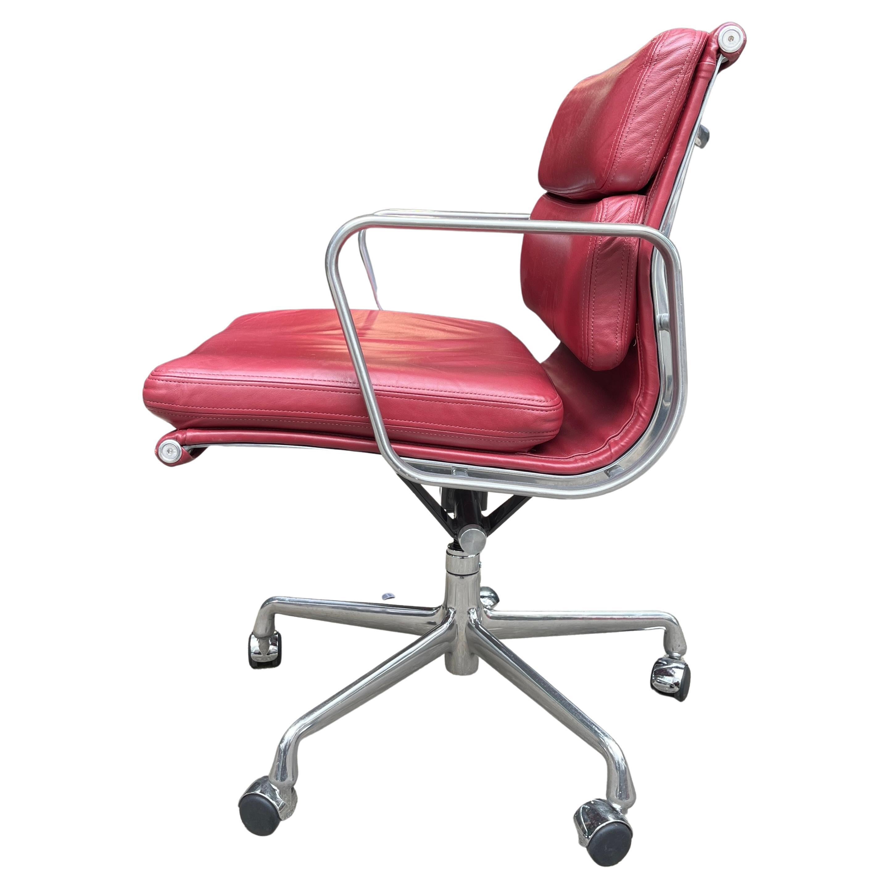 Midcentury Soft Pad Chairs by Eames for Herman Miller 'Four Available ...