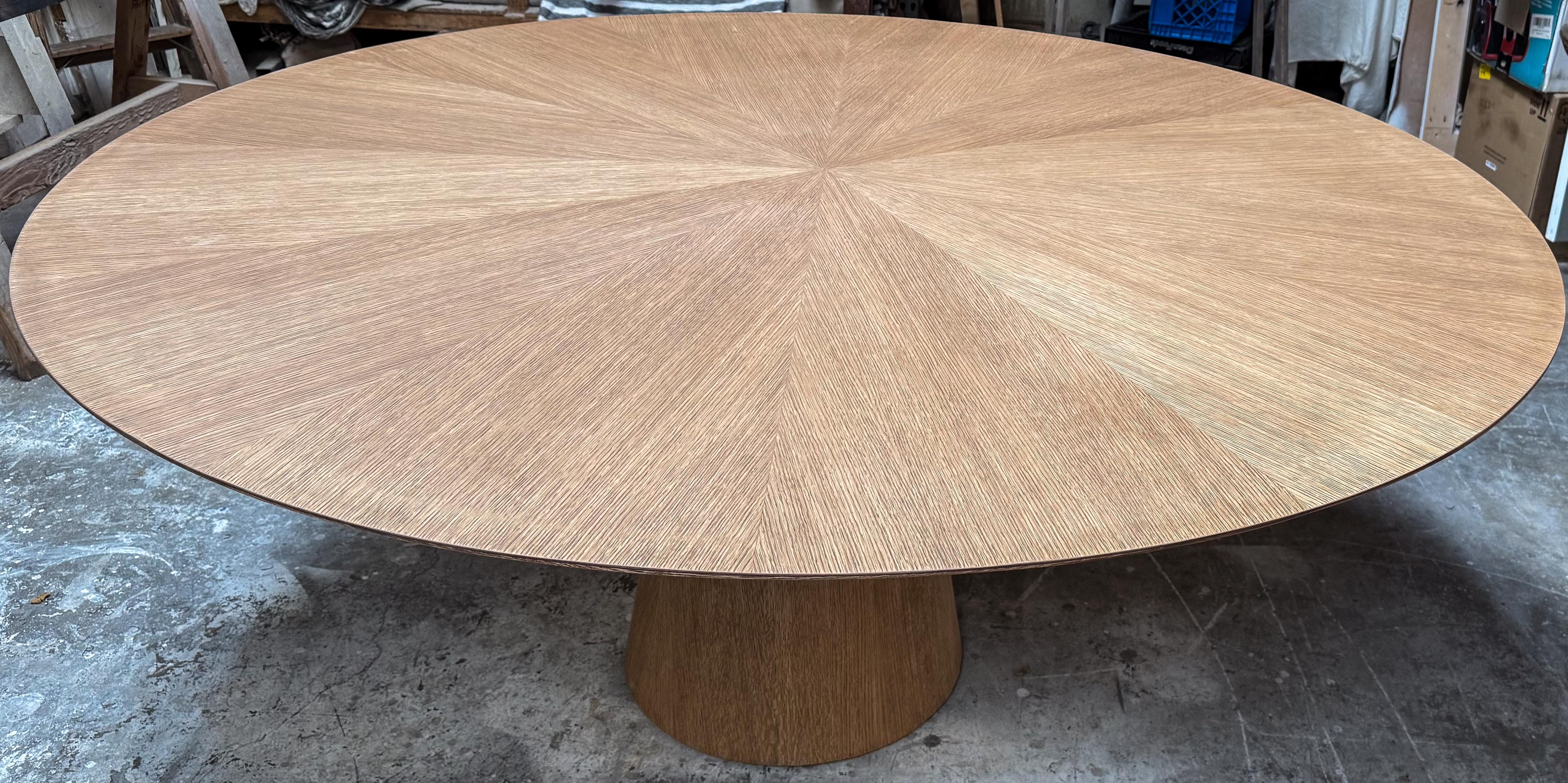 Midcentury Style Round Oak Dining Table with Pedestal Base by Adesso ...