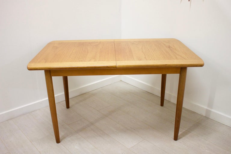 Midcentury Teak Dining Table by Meredew, 1970s at 1stDibs