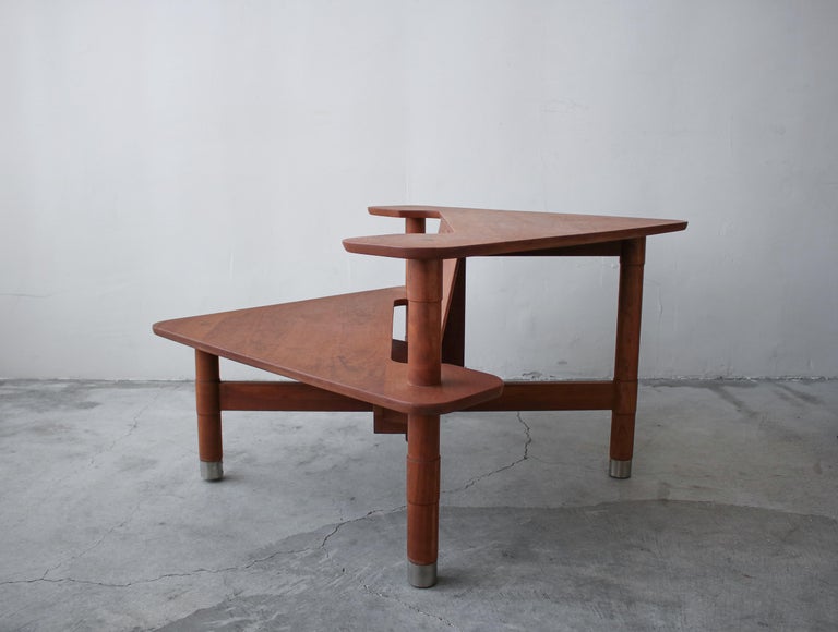 Midcentury Tiered Corner Magazine Table For Sale at 1stDibs