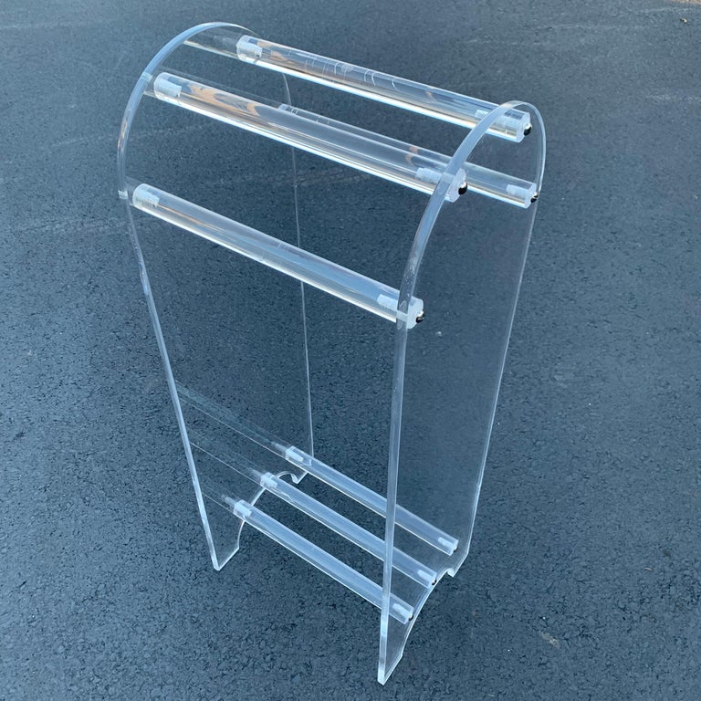 Midcentury Towel Rack of Thick Lucite at 1stDibs
