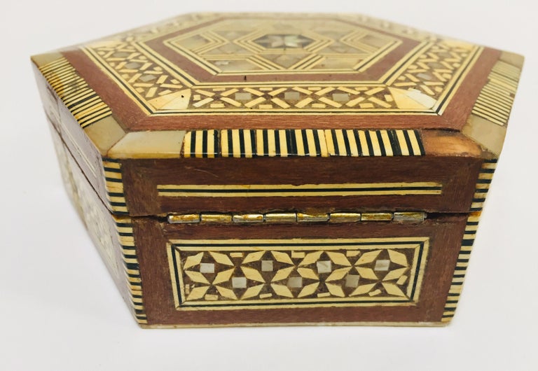 Moorish Handcrafted Syrian Octagonal Box Mother of Pearl Inlaid at 1stDibs