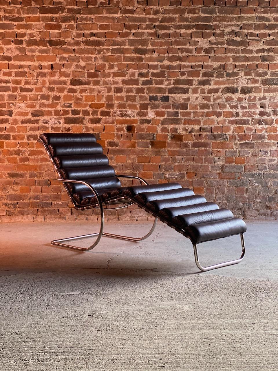 Mies van der Rohe MR Chaise Lounger at 1stDibs | mies van der rohe loungers